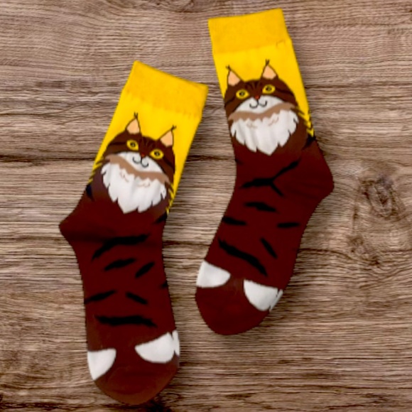 None | Accessories | Cat Design Socks In Yellow And Brown Unisexsize 62 ...